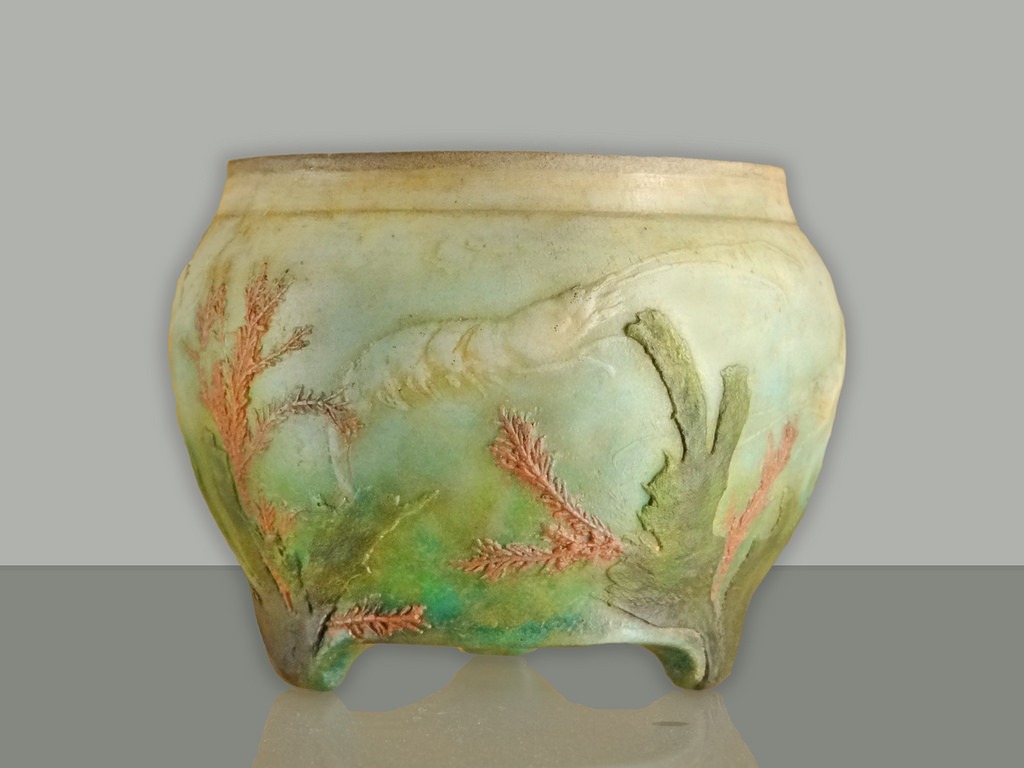 Cast Glass Vases Appraisal | Expert valuation in 48 hours