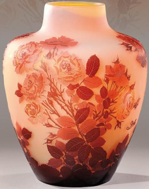 Signatures Daum Nancy : comment authentifier une pâte de verre