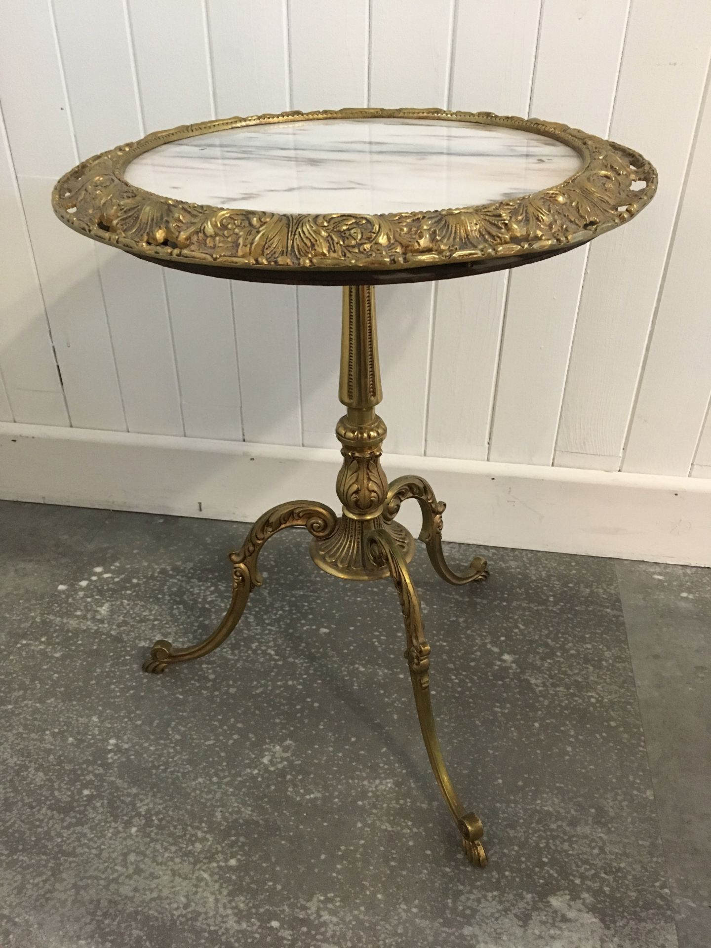 Gueridon en bronze | Demandez une estimation