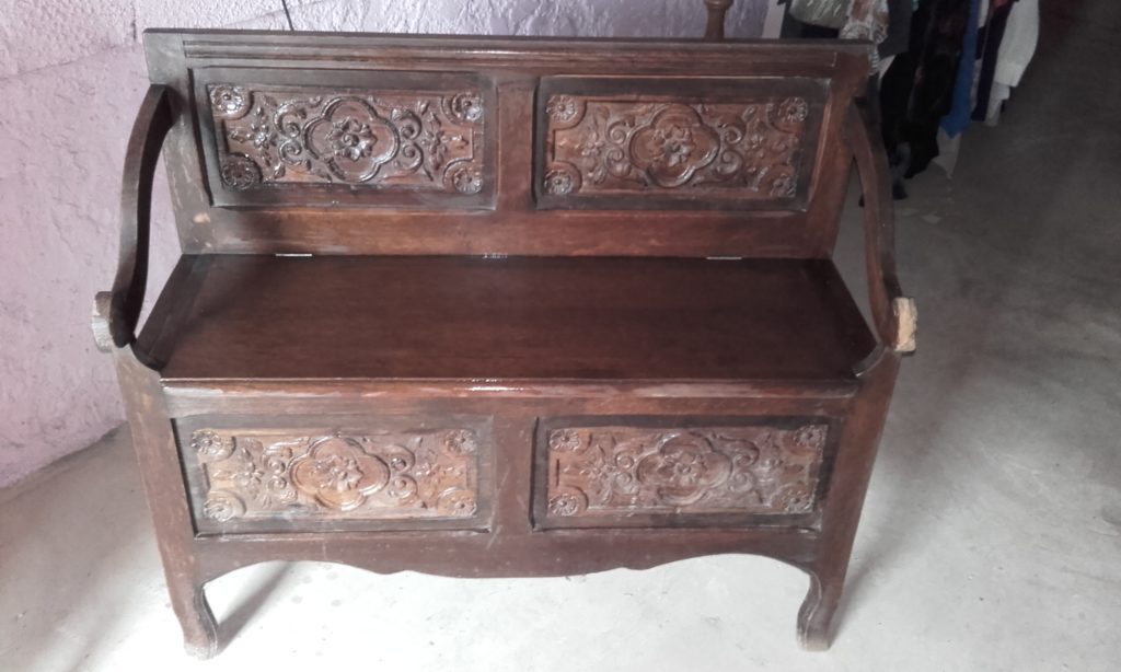 Banc coffre breton | Demandez une estimation